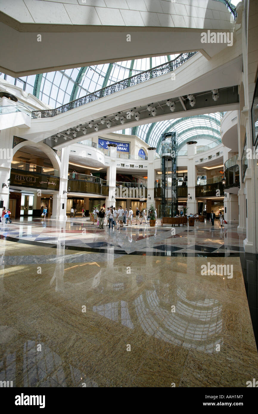 Dubai Mall of the Emirates Shopping Centre, Dubai, UAE Stock Photo - Alamy