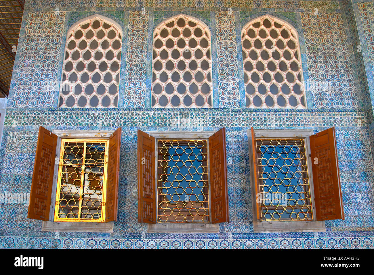Windows Topkapi Palace Istanbul Stock Photo - Alamy