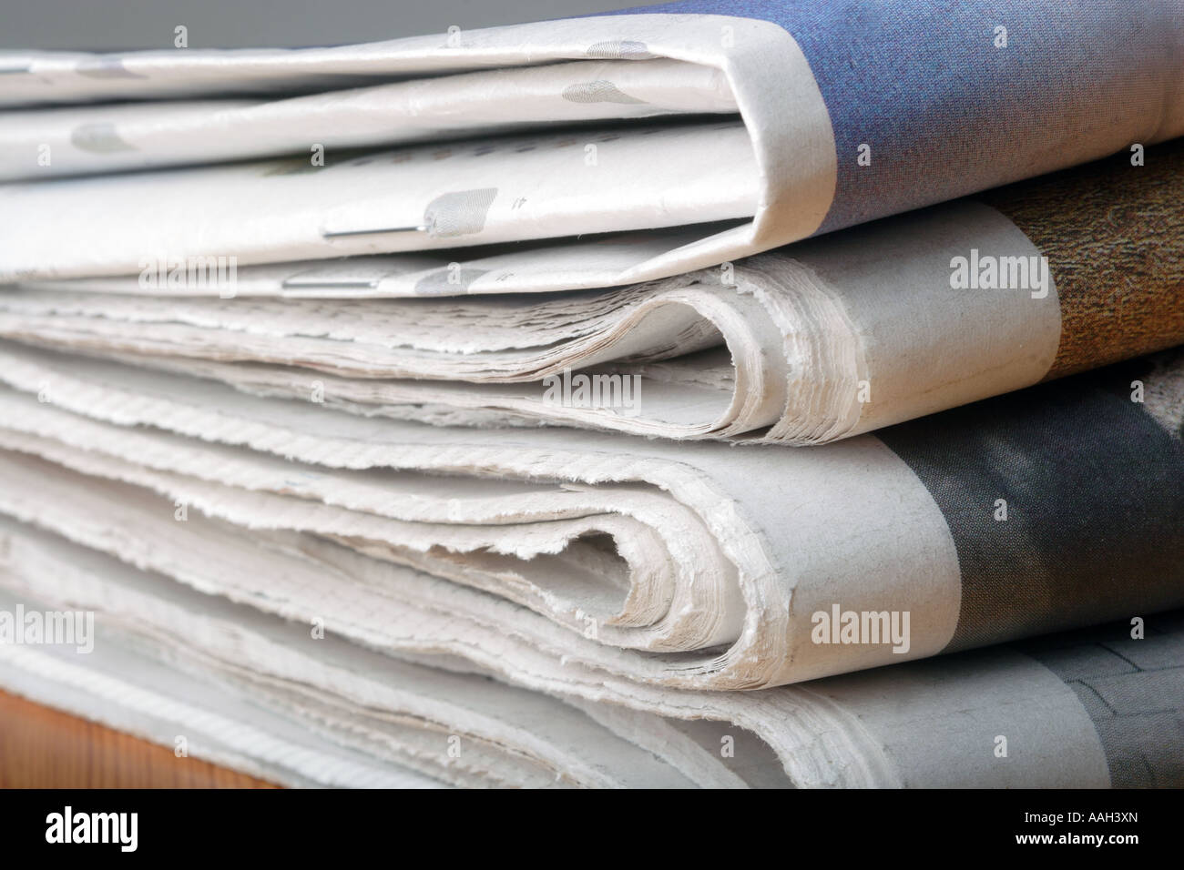 A pile of newspapers Stock Photo - Alamy