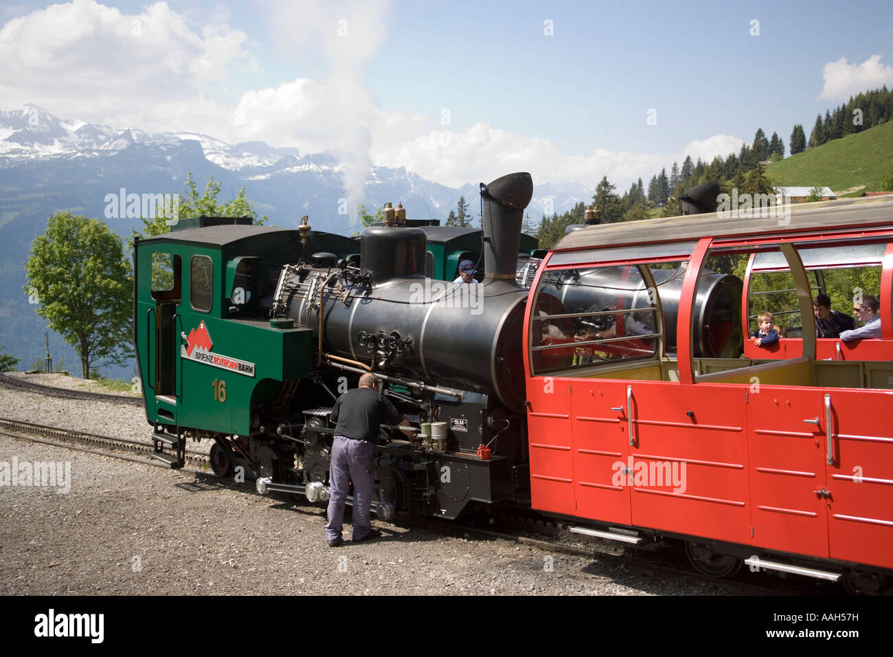 Brienz Rothorn Railway Switzerland s oldest cogwheel railway Brienz ...