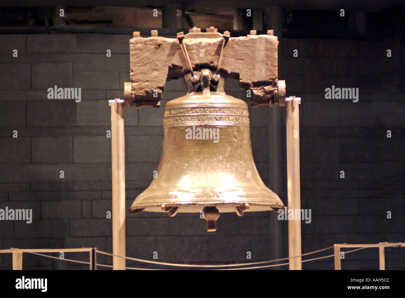 Liberty Bell Independence Hall Stock Photo - Alamy