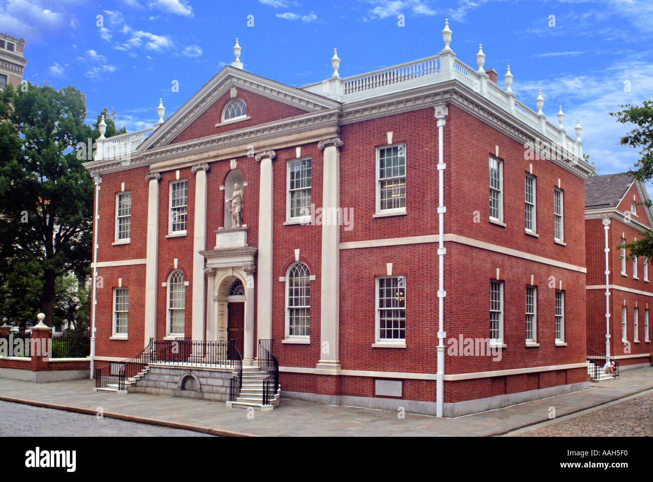 Philosophical hall philadelphia hi-res stock photography and images - Alamy