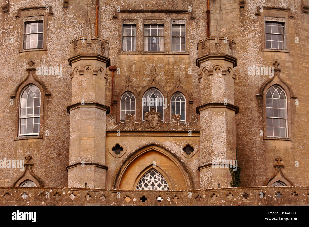 MIDFORD CASTLE NEAR BATH AN EIGHTEENTH CENTURY FOLLY CASTLE BUILT IN ...