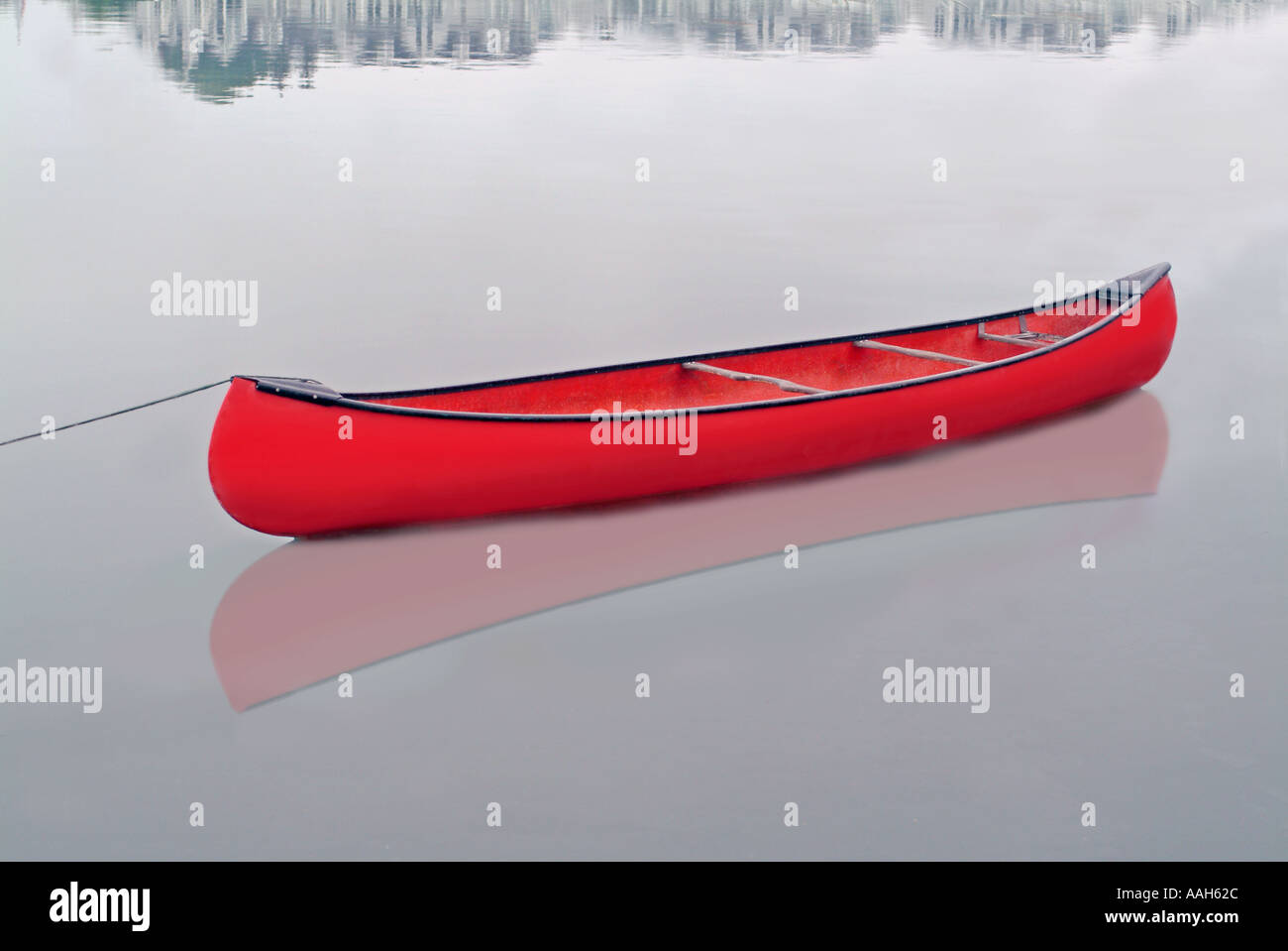 Canoe red boat hi-res stock photography and images - Alamy