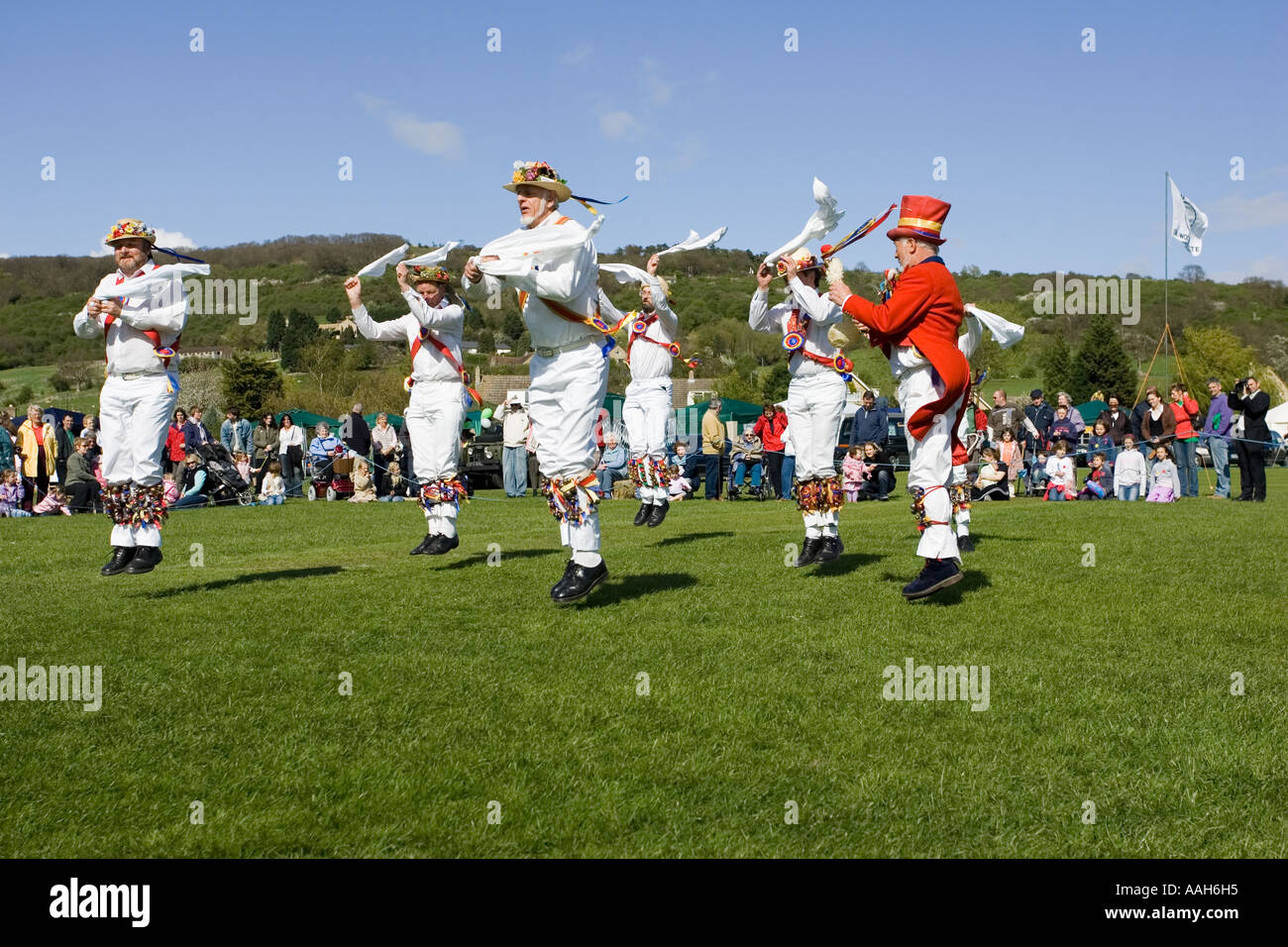 Gloucestershire Morris Men dancing on May Day at Woodmancote MayDay ...