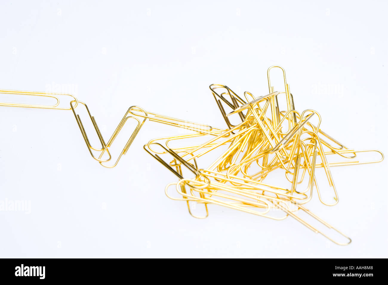 The Link Link assertion relationship correlation relation bond tie ...