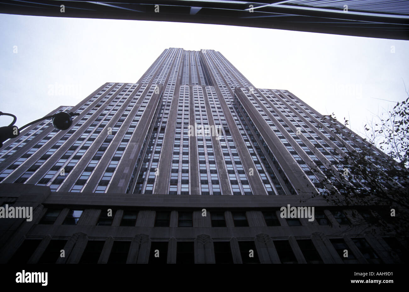 Empire State Building Ground Level High Resolution Stock Photography ...