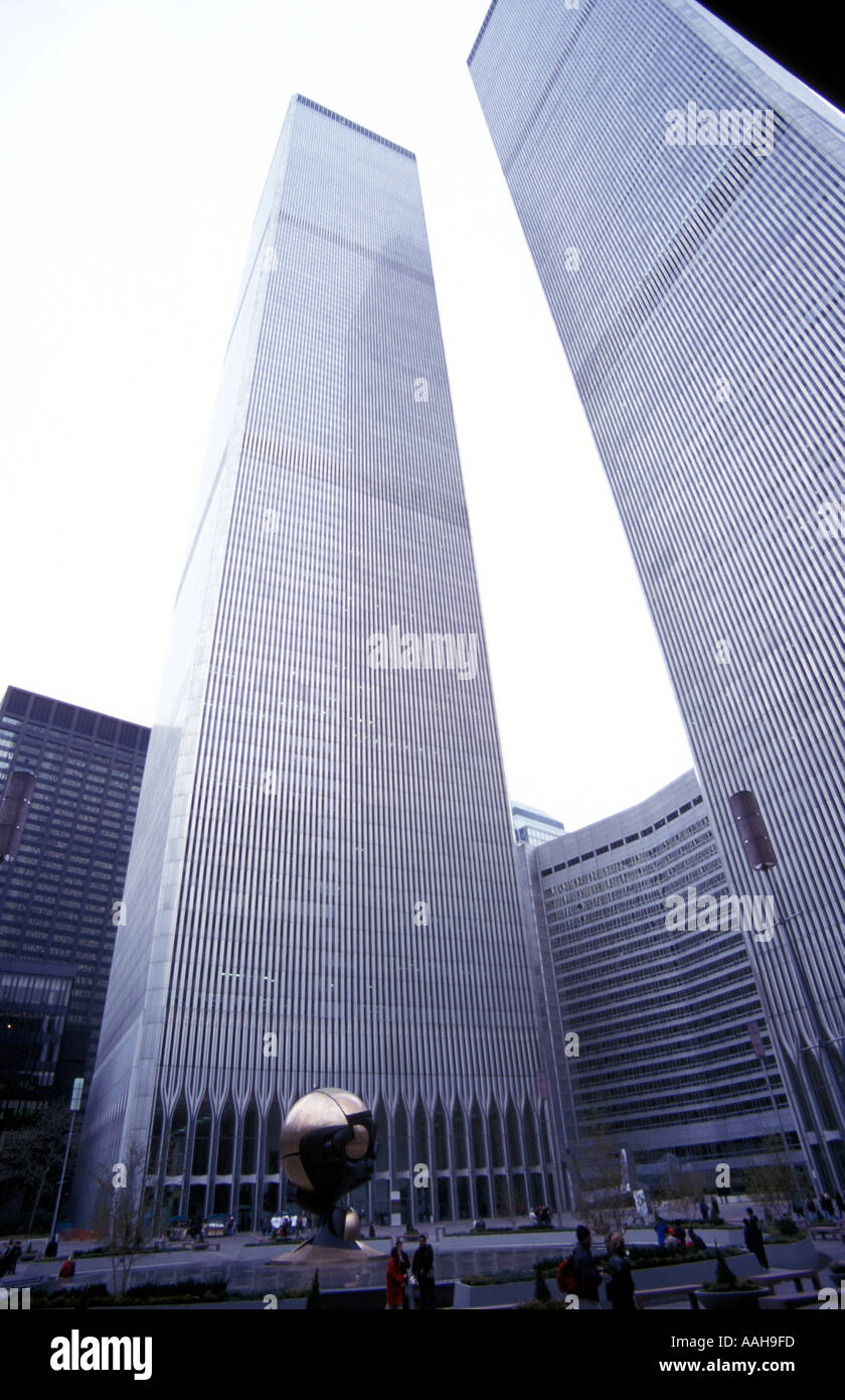 The Twin Towers of the World Trade Centre viewed from ground level ...