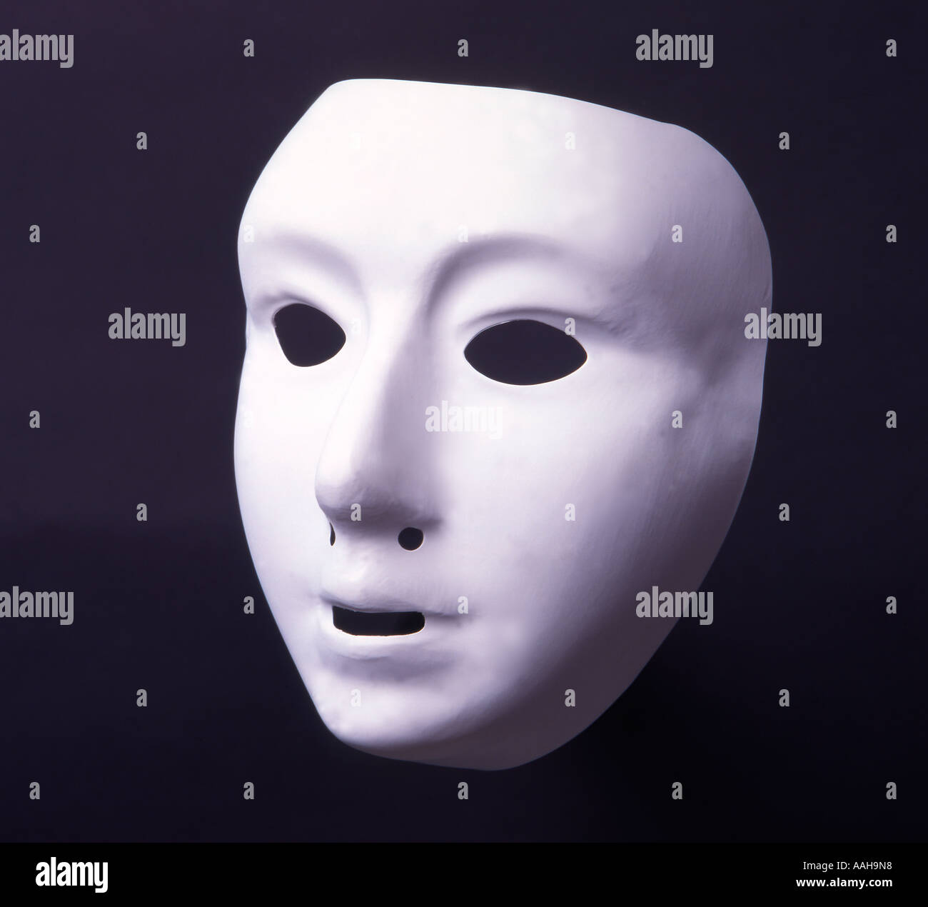 White mask hi-res stock photography and images - Alamy