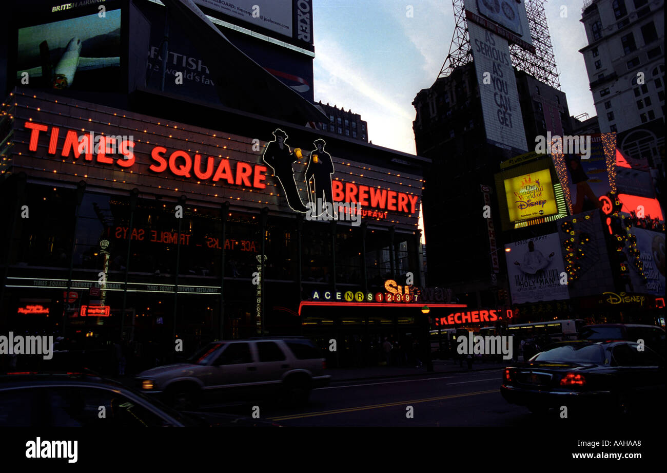 Time Square in New York at night Stock Photo - Alamy