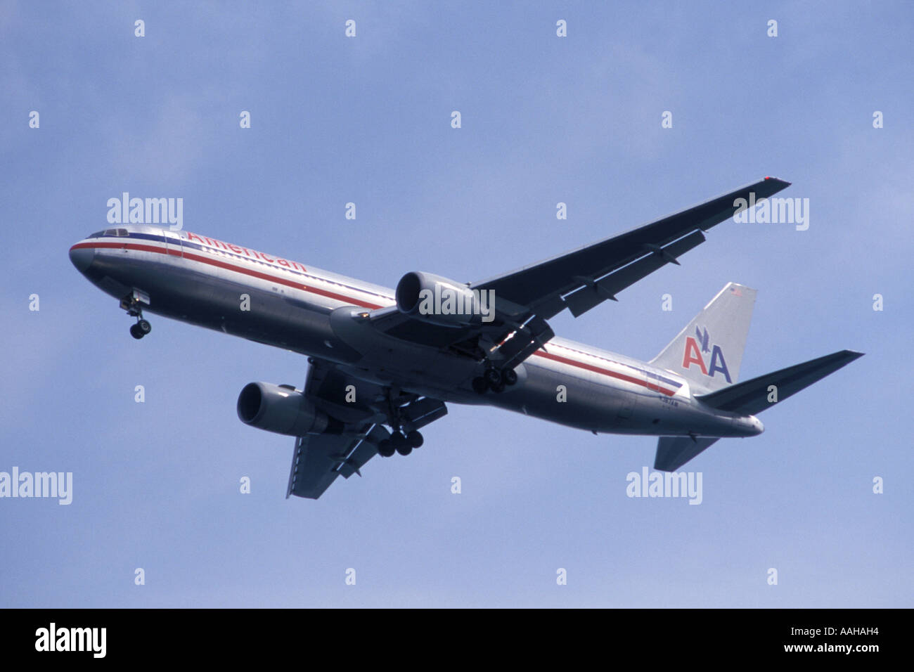 american airlines passenger jet Stock Photo - Alamy