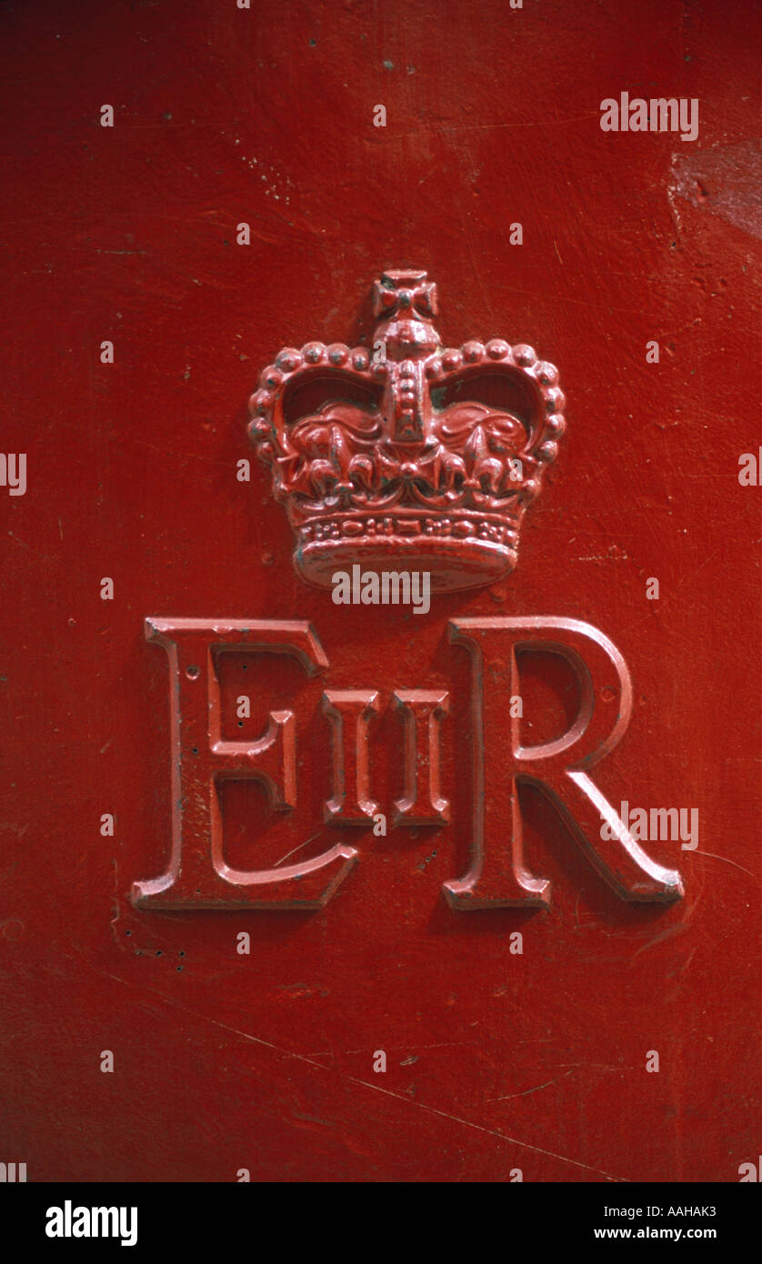 Royal mail and parcelforce hi-res stock photography and images - Alamy