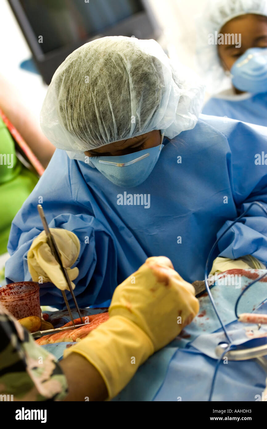 Hospital operation doctor student nurse Stock Photo - Alamy