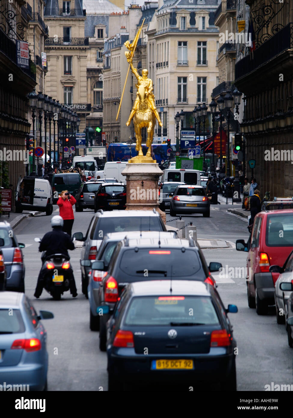 Golden statue of Joan of Arc Jeanne d'Arc the maid of Orleans Paris France Stock Photo - Alamy