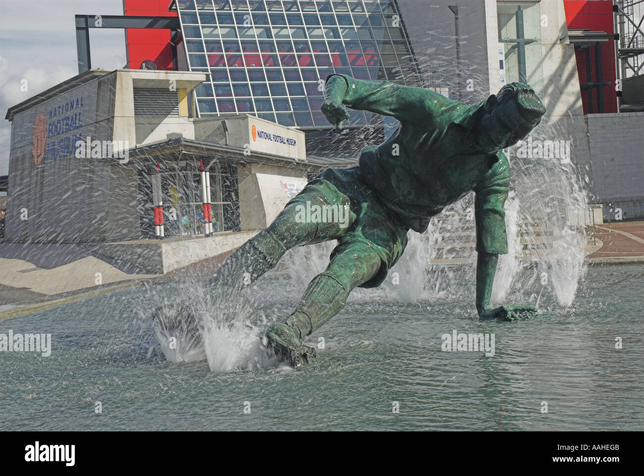 Sir Tom Finney Statue outside The FIFA National Football Museum Preston ...