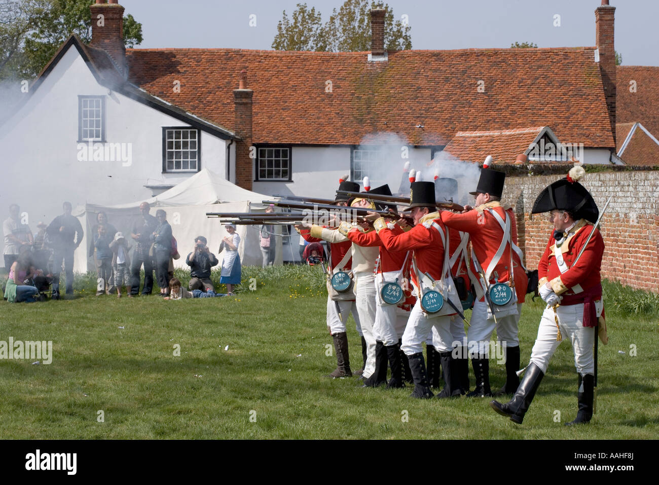 Firing squad british army hi-res stock photography and images - Alamy