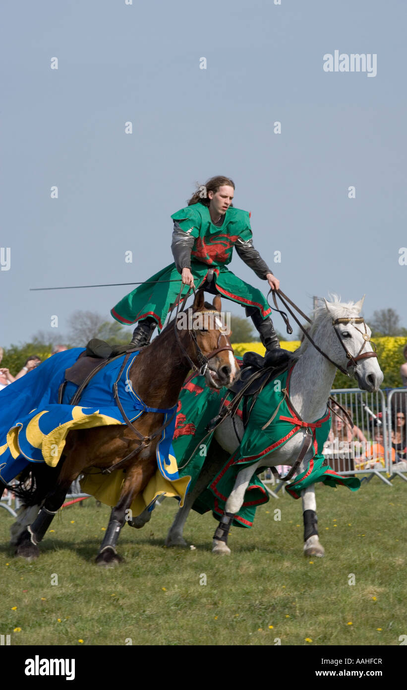 English medieval knight hi-res stock photography and images - Alamy