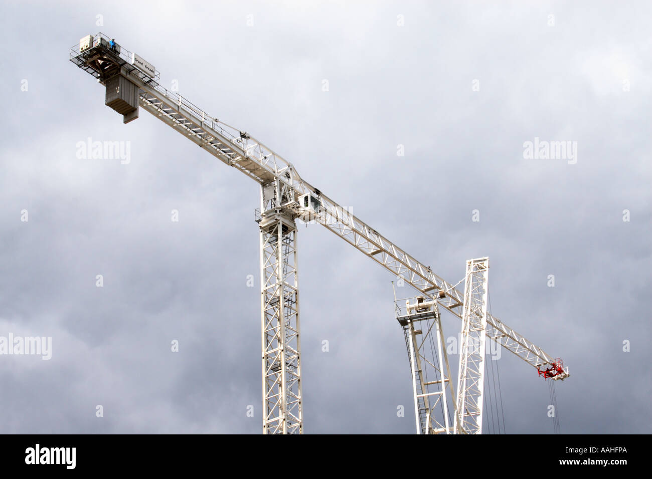 Tall Cranes in Cambridge Stock Photo - Alamy