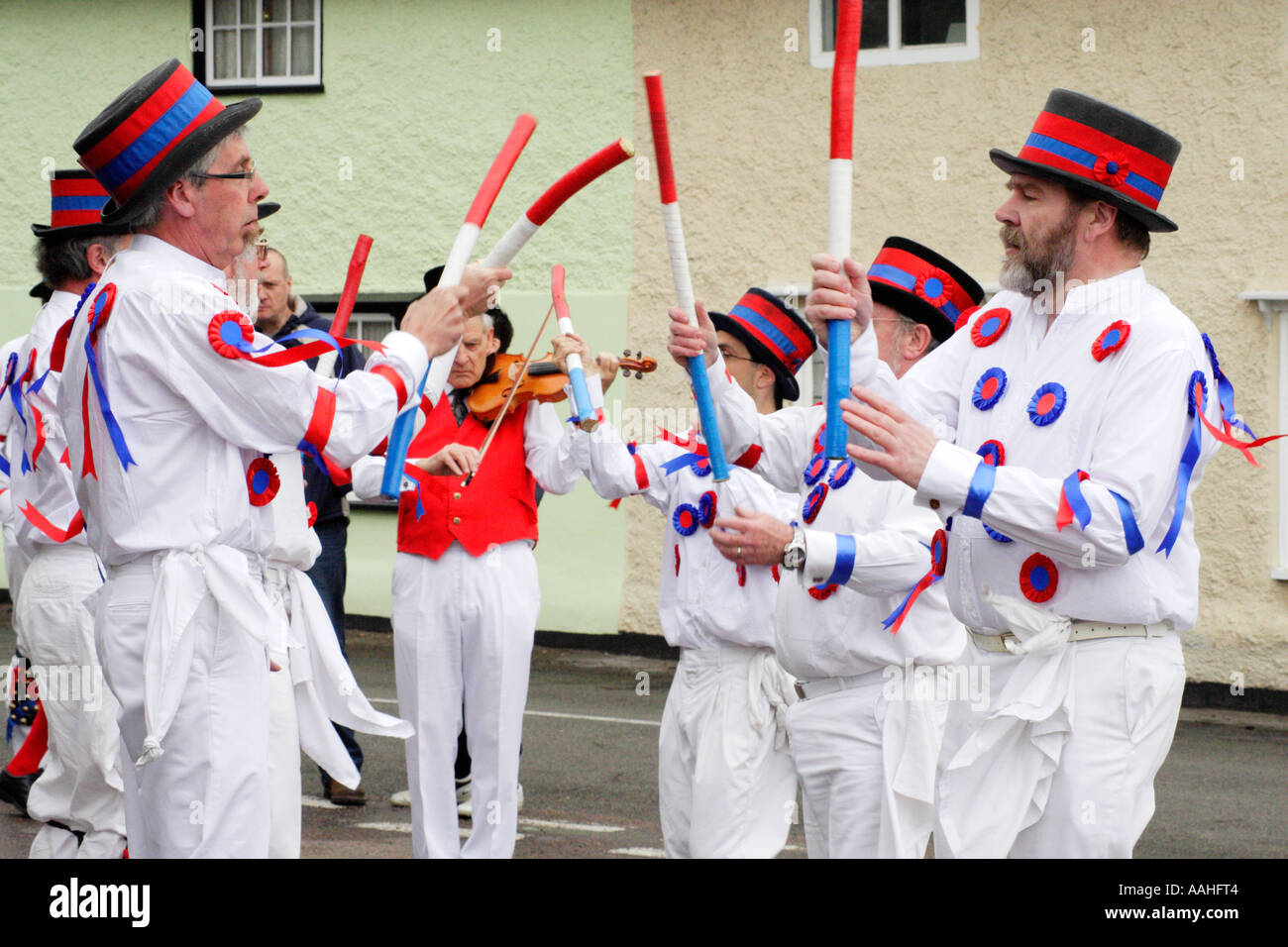 The Milton Morris dancers perform a stick dance Stock Photo - Alamy