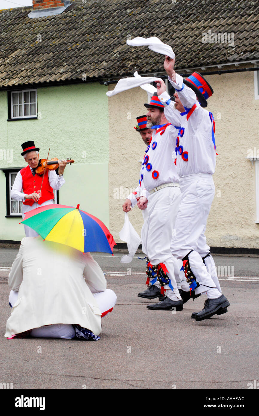Morris dancers hi-res stock photography and images - Alamy