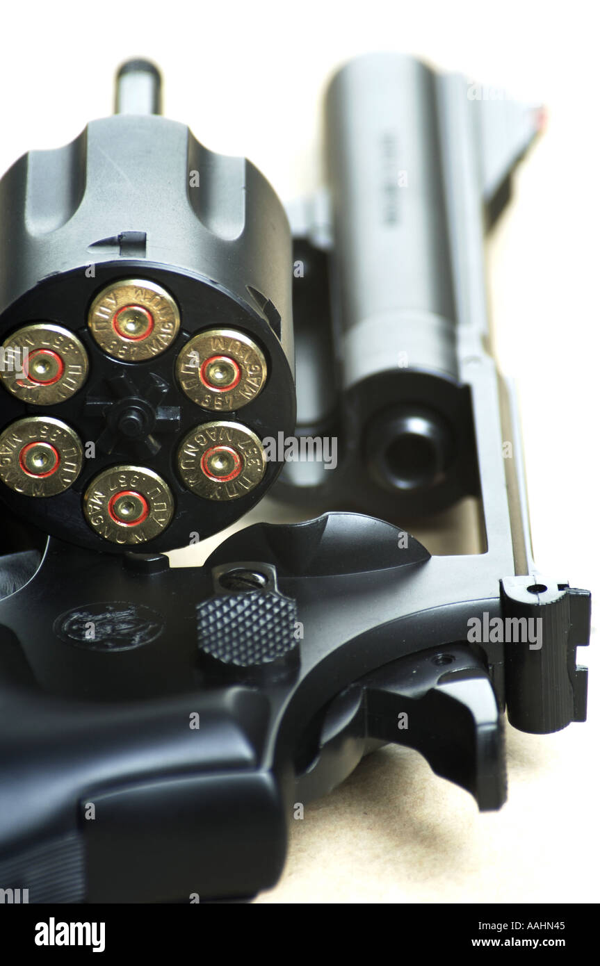 a 357 magnum revolver with 44 bullets in the chamber Stock Photo - Alamy