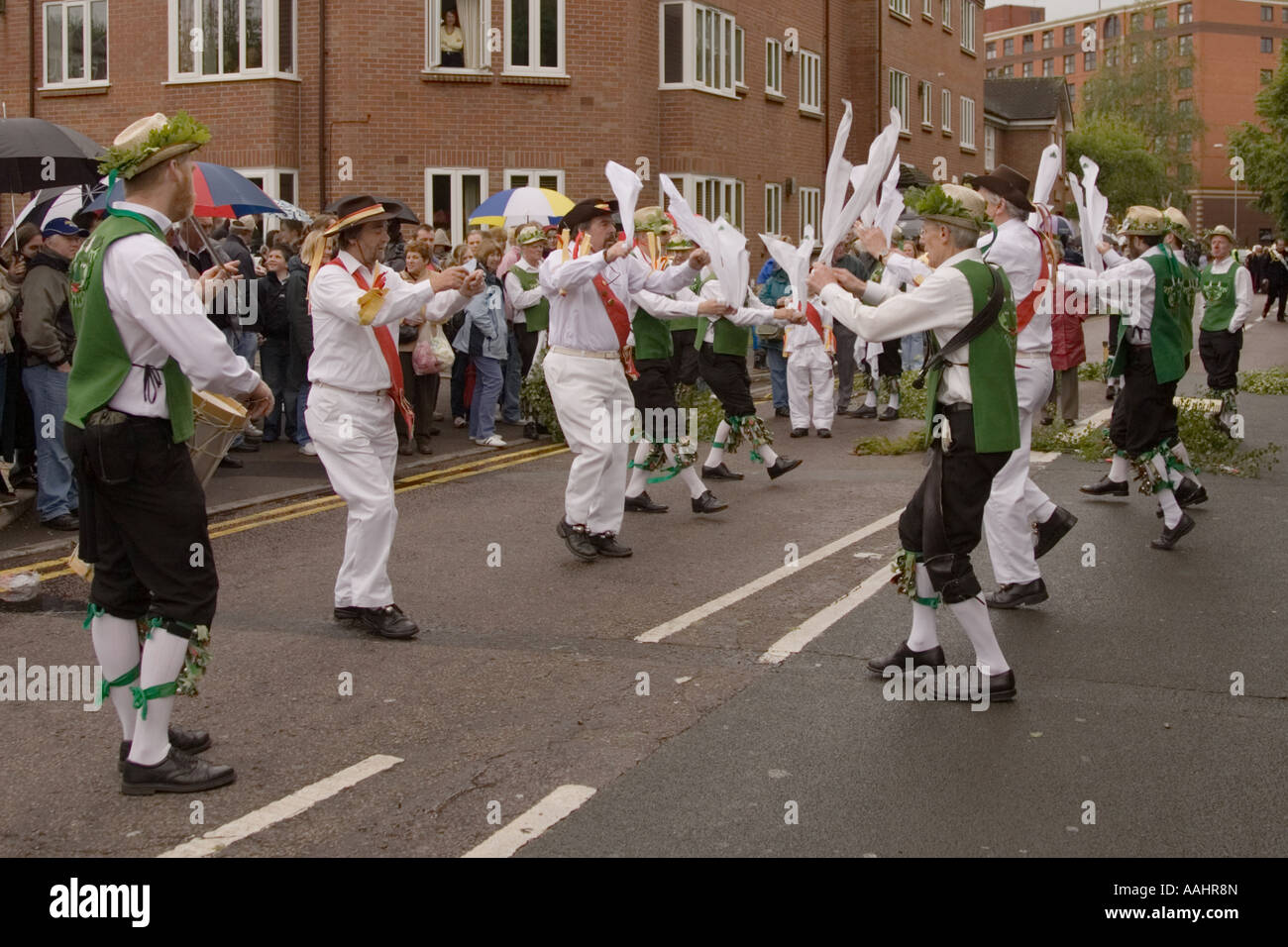 Morris dancers at Lichfield City Carnival Stock Photo - Alamy
