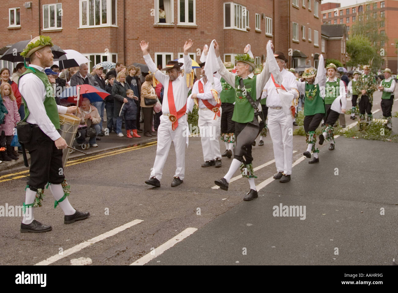 Morris dancers at Lichfield City Carnival Stock Photo - Alamy
