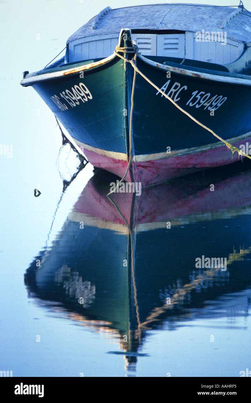 Pinasse traditional oyster boat arcachon hi-res stock photography and ...