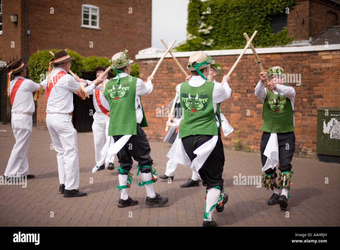 Morris dancers at Lichfield City Carnival Stock Photo - Alamy