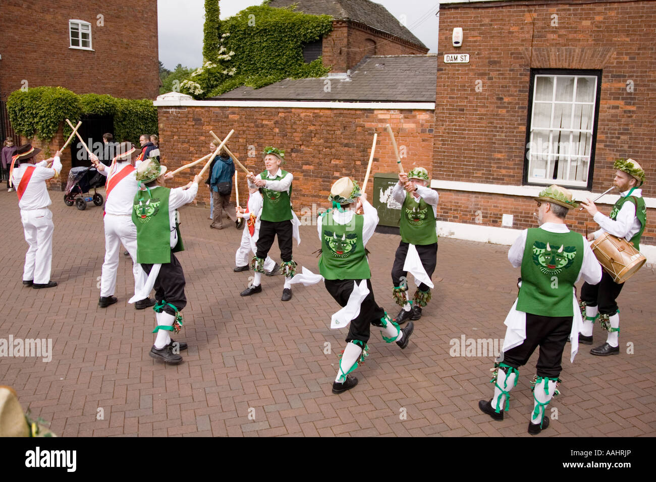 Morris dancers at Lichfield City Carnival Stock Photo - Alamy