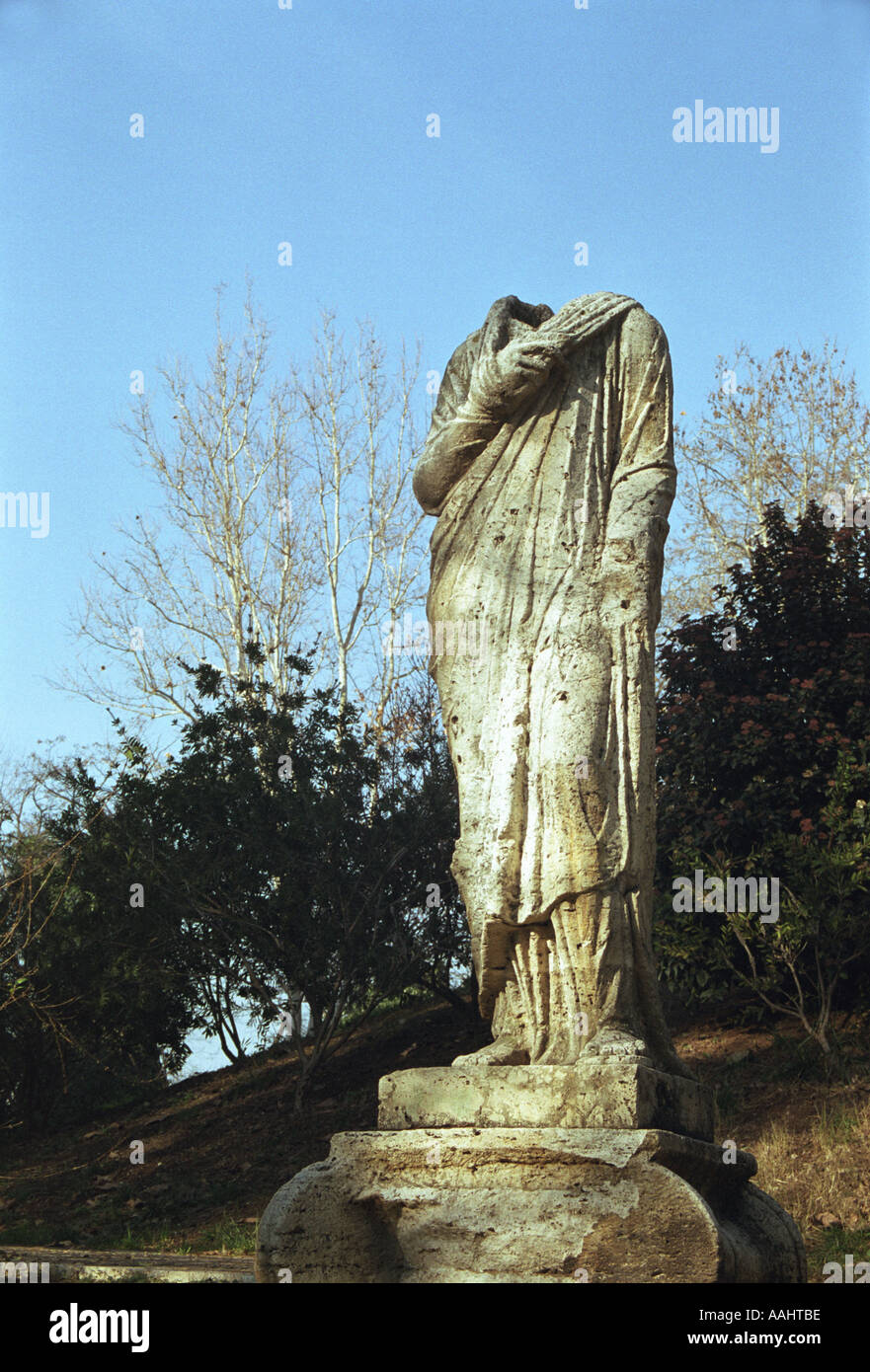 Statue of roman emperor in a park hi-res stock photography and images ...
