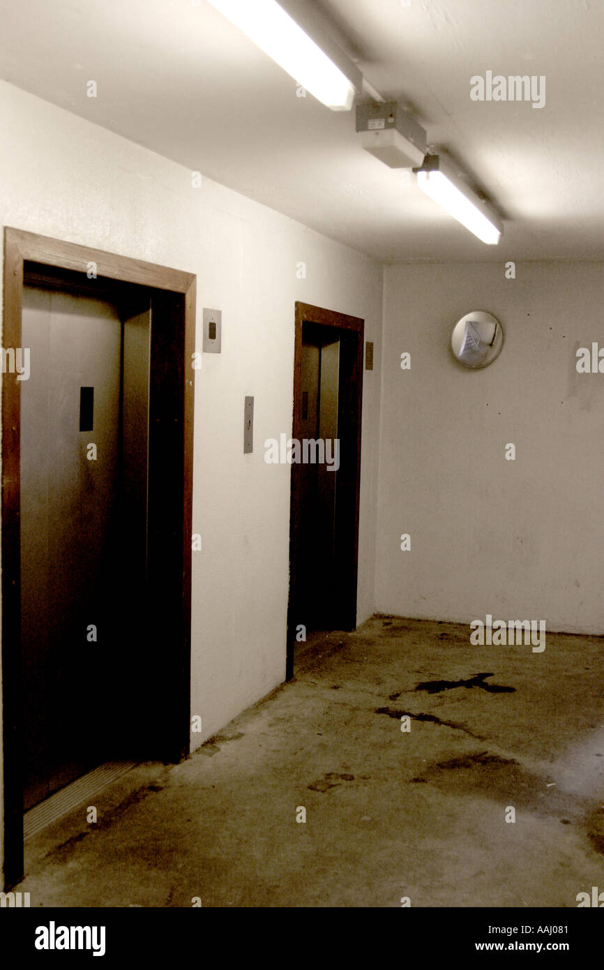 Lift elevator scared hi-res stock photography and images - Alamy