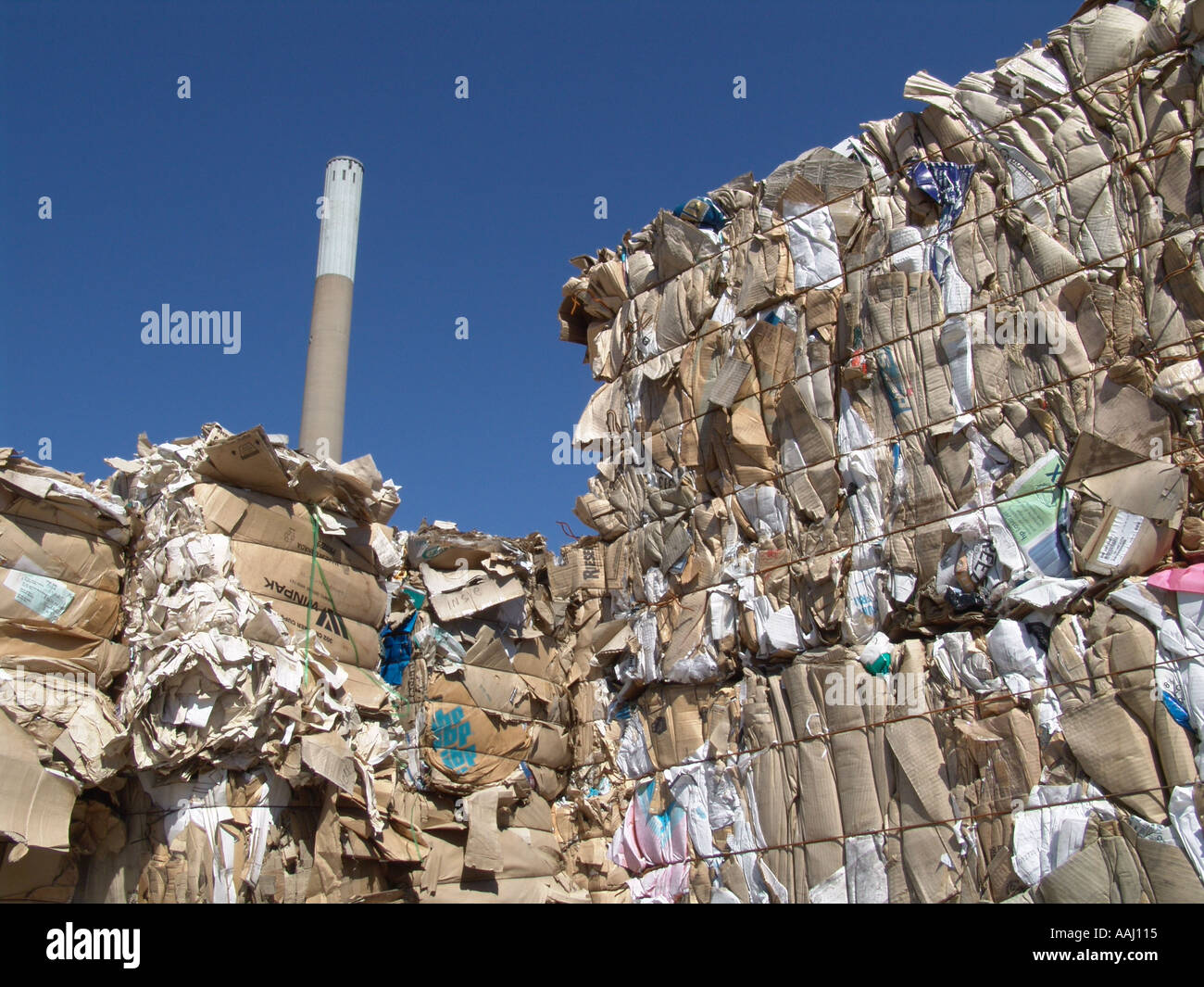 Pulped waste paper hi-res stock photography and images - Alamy