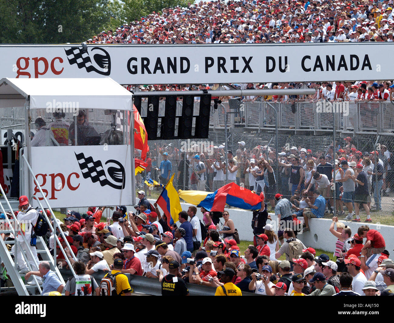 Crowd at the Montreal Grand Prix Stock Photo - Alamy