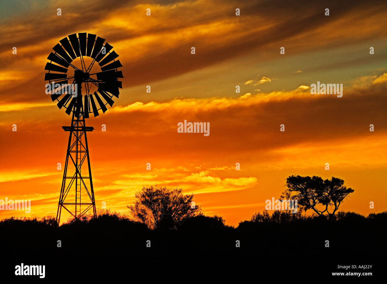 Windmill and Sunset William Creek Oodnadatta Track Outback South ...