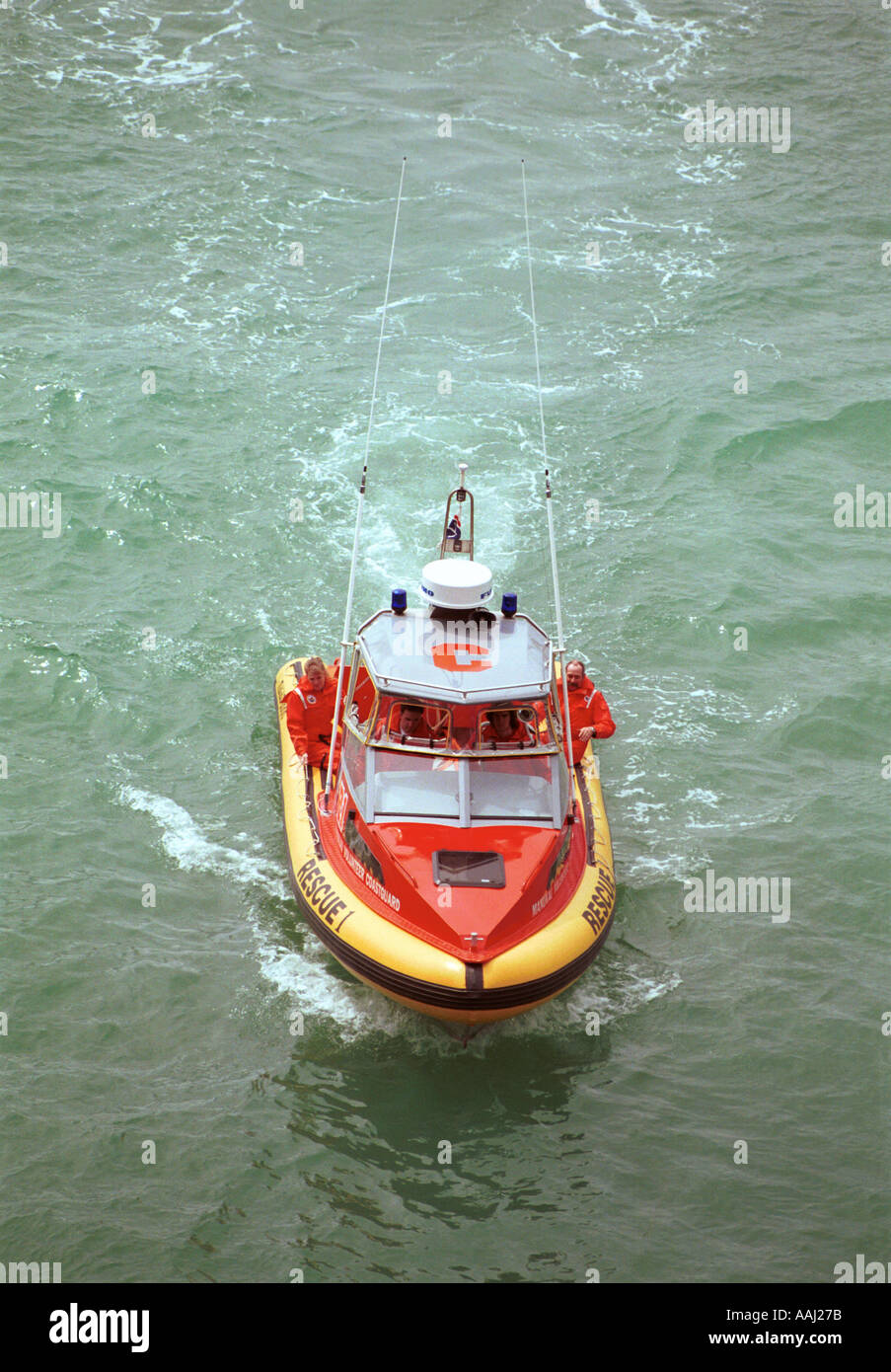 Recue boat hi-res stock photography and images - Alamy