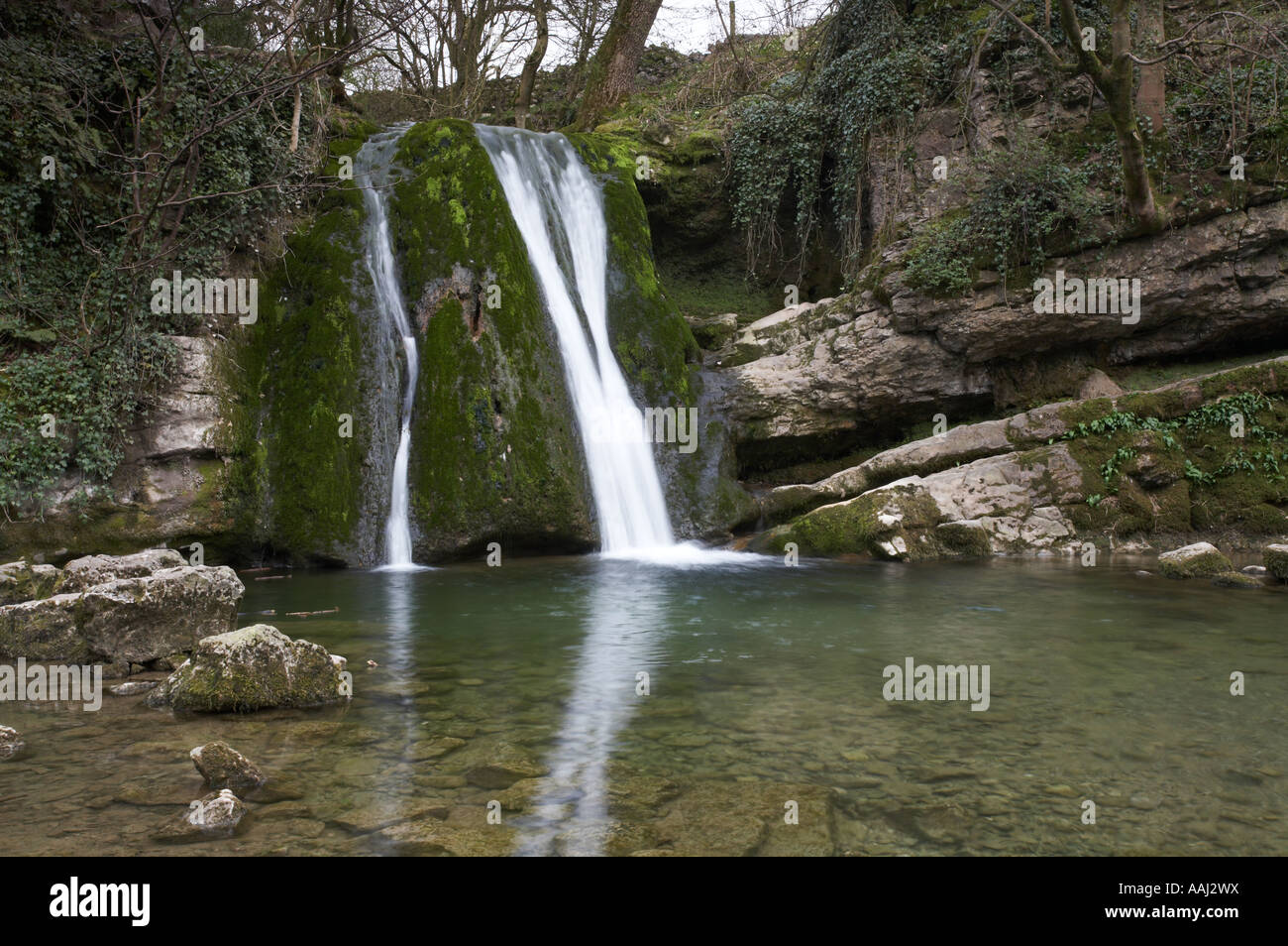 Janet's Foss, Malham, Yorkshire, England Stock Photo - Alamy