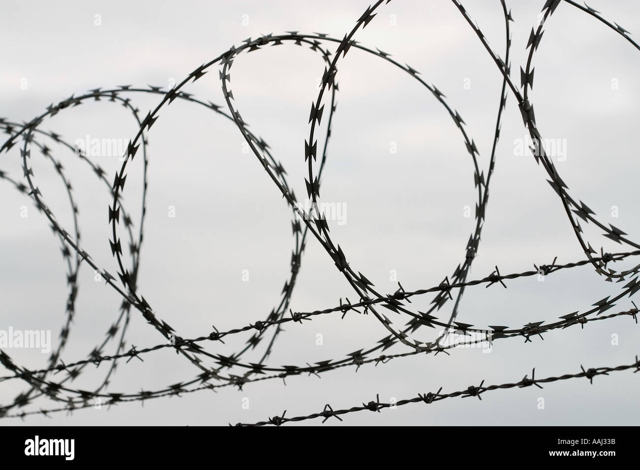 Razor edges hi-res stock photography and images - Alamy