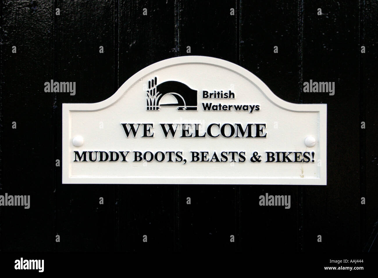 Muddy boots sign hi-res stock photography and images - Alamy