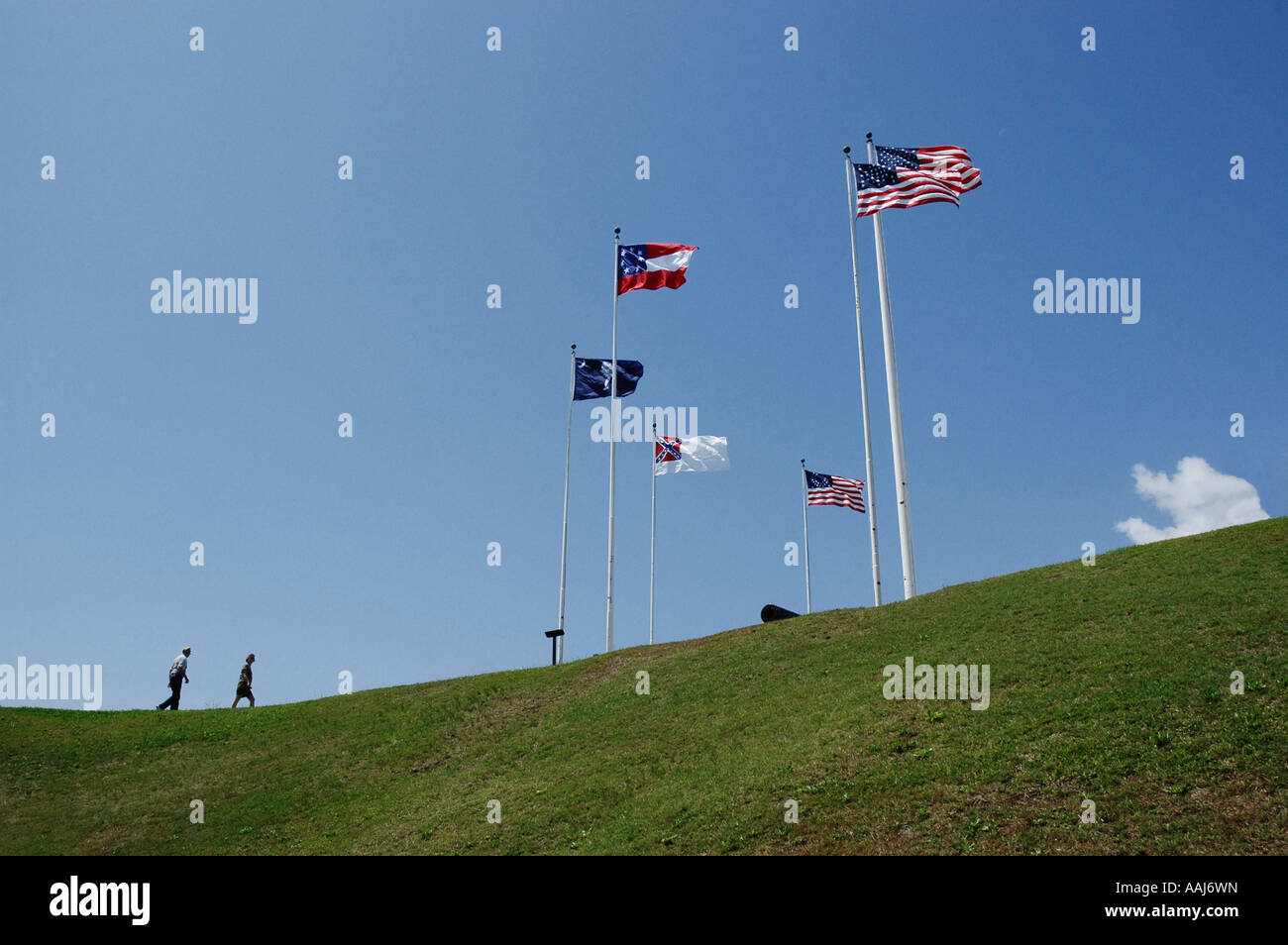 Fort sumter flag hi-res stock photography and images - Alamy