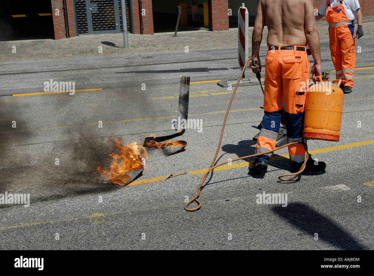 Tar burner hi-res stock photography and images - Alamy