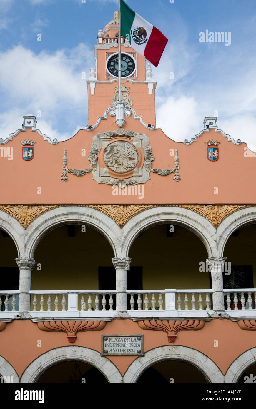 Merida downtown town hall in Mexico Stock Photo - Alamy