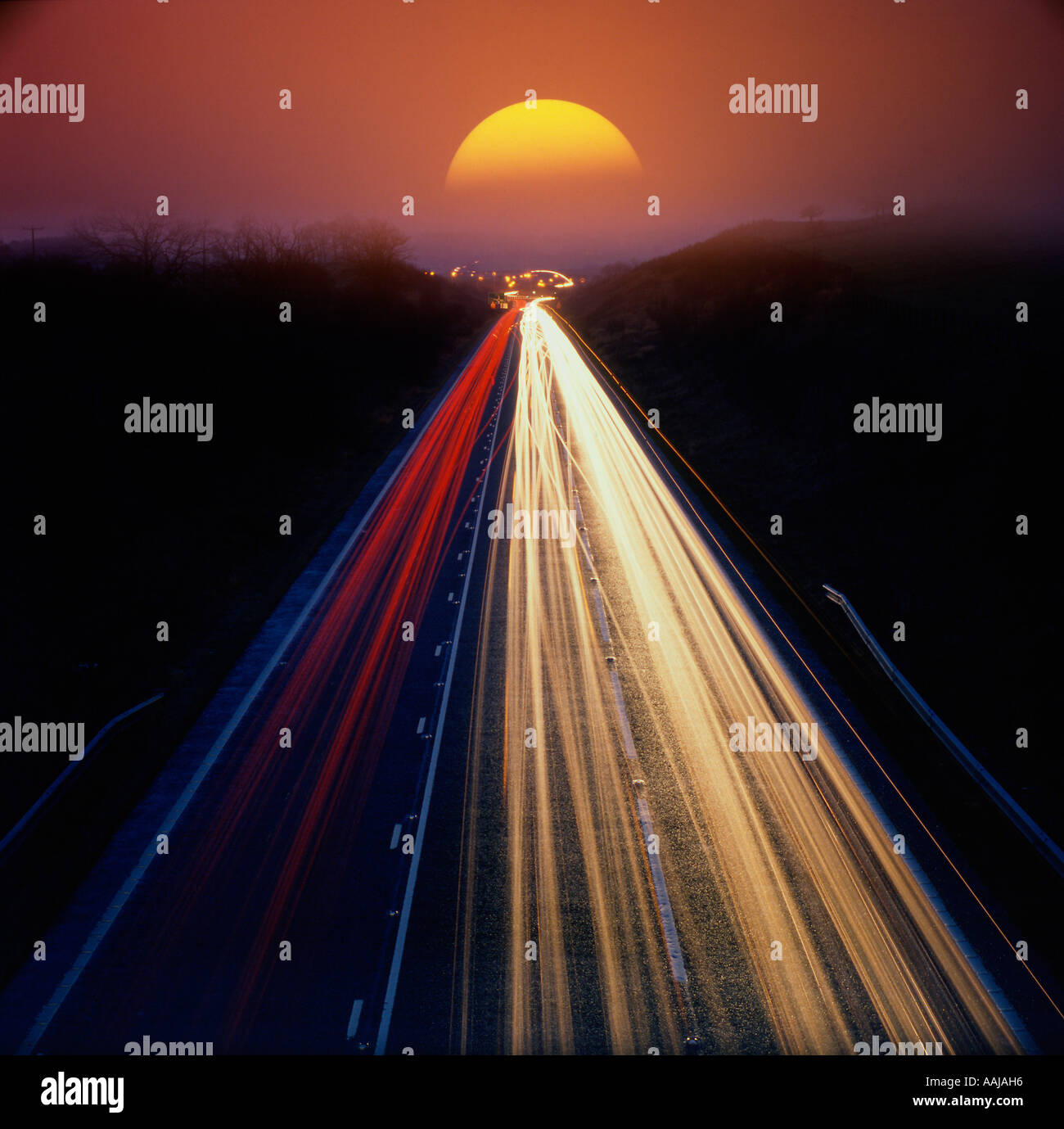 M25 motorway at sunset looking west Stock Photo - Alamy