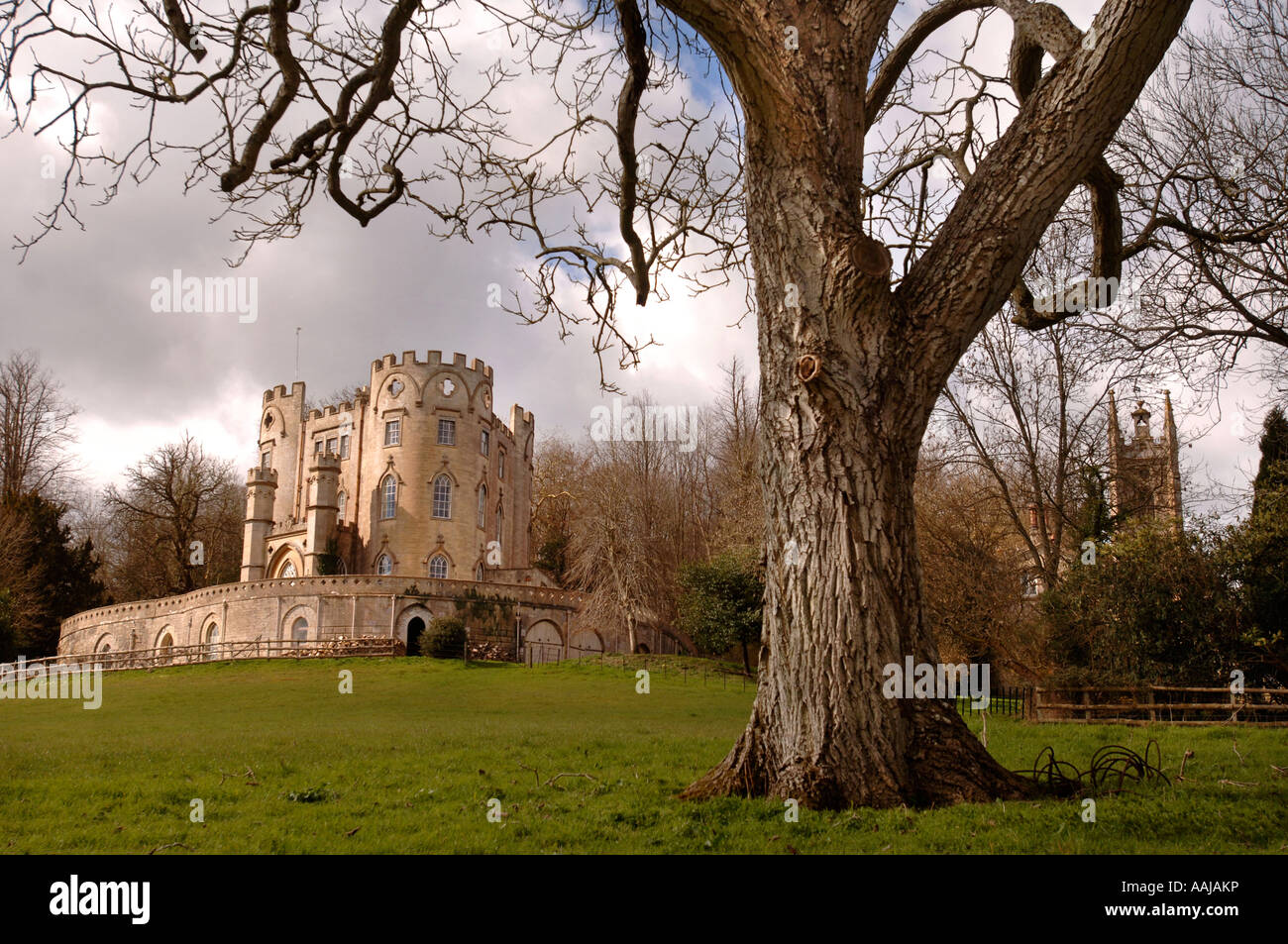 MIDFORD CASTLE NEAR BATH AN EIGHTEENTH CENTURY FOLLY CASTLE BUILT IN ...