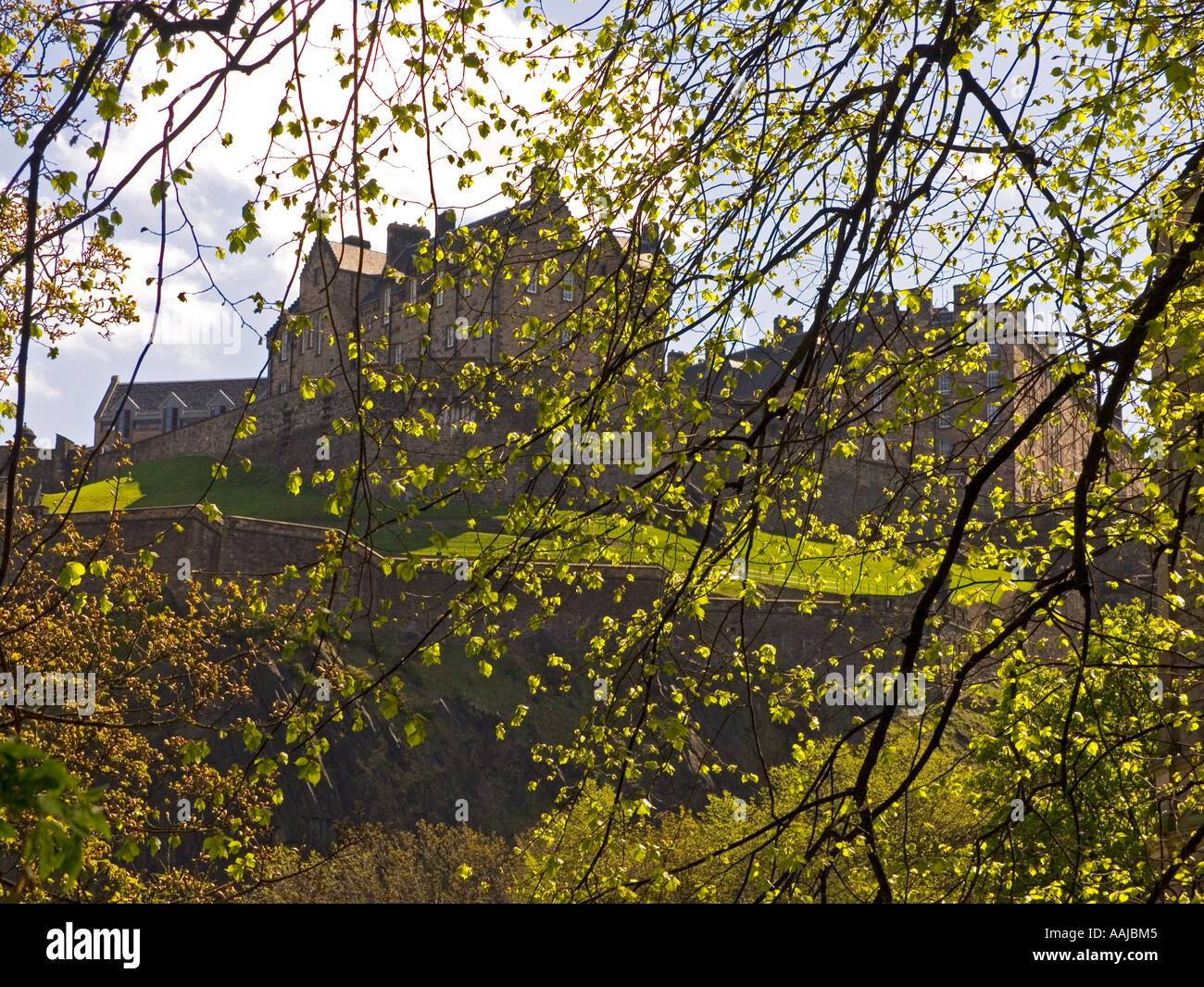 Castle behind hi-res stock photography and images - Alamy