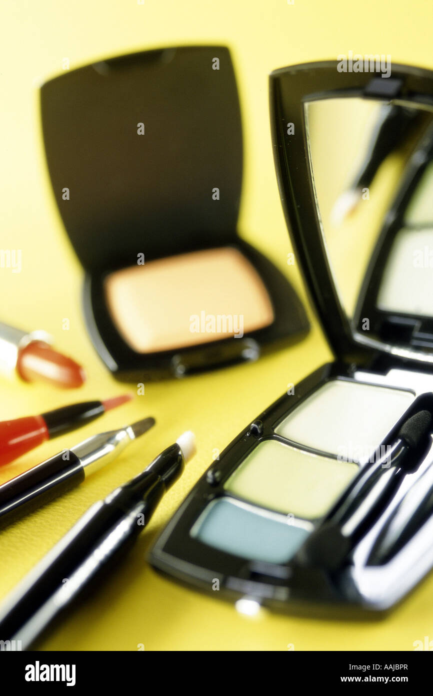 Cosmetics b hi-res stock photography and images - Alamy