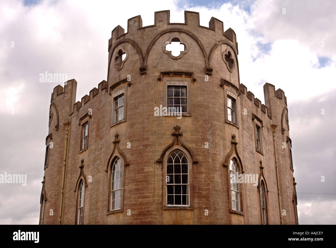 MIDFORD CASTLE NEAR BATH AN EIGHTEENTH CENTURY FOLLY CASTLE BUILT IN ...