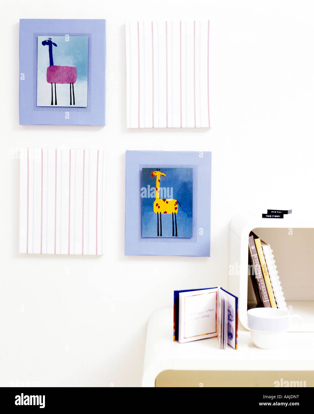 Fine article hi-res stock photography and images - Alamy