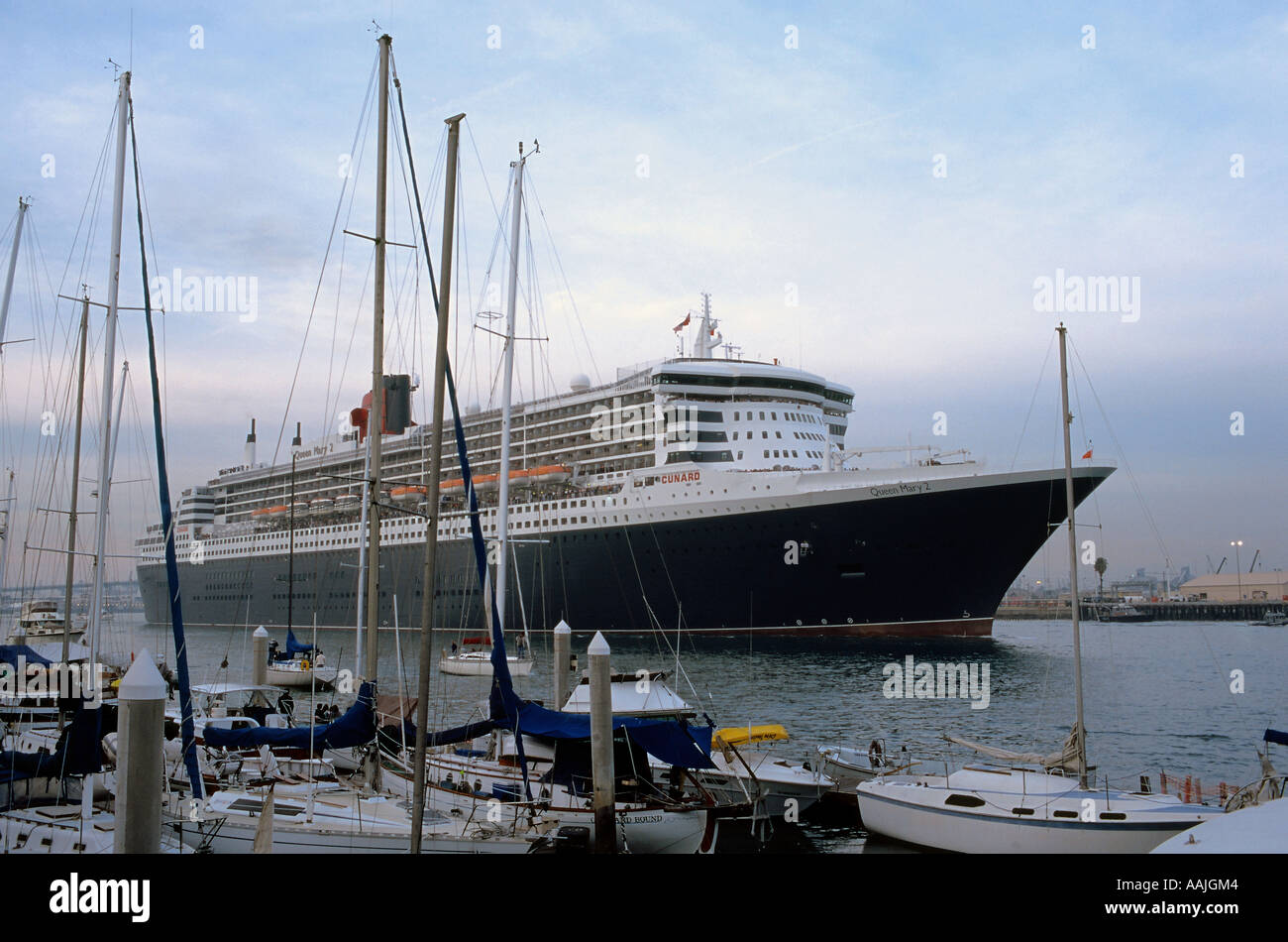 American queen cruiser hi-res stock photography and images - Alamy