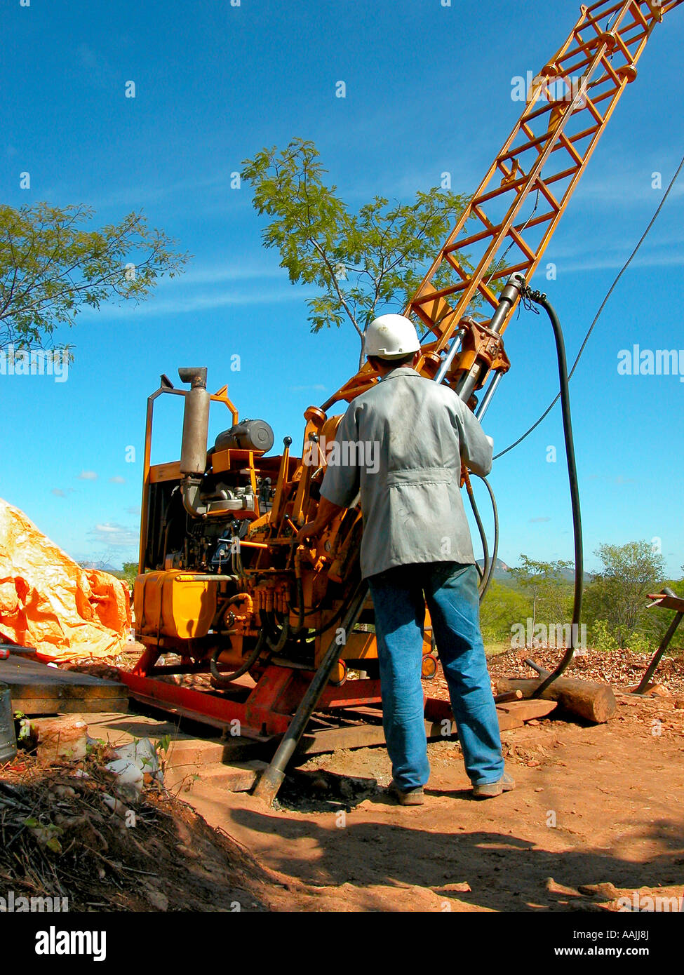 Person in marble quarry hi-res stock photography and images - Alamy